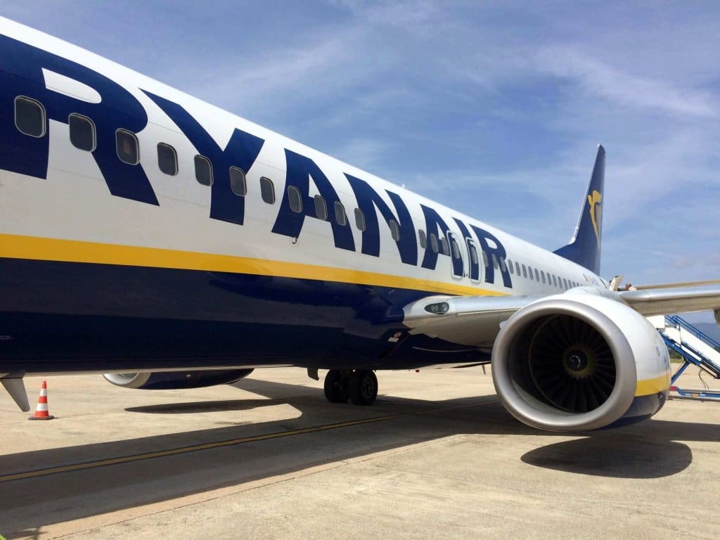 Reporte: Volando con Ryanair desde Girona a Pisa Boeing 737-800