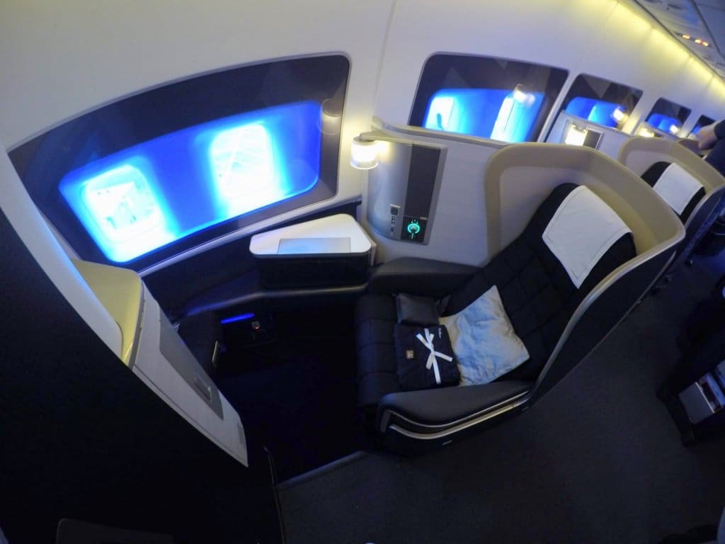 Hermosas escenas grabadas desde la cabina de un Boeing 747 de Cathay ...