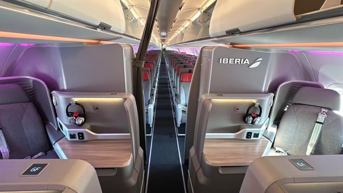 VIDEO: Volando el Nuevo Airbus 321XLR de Iberia con Visita al Cockpit ...